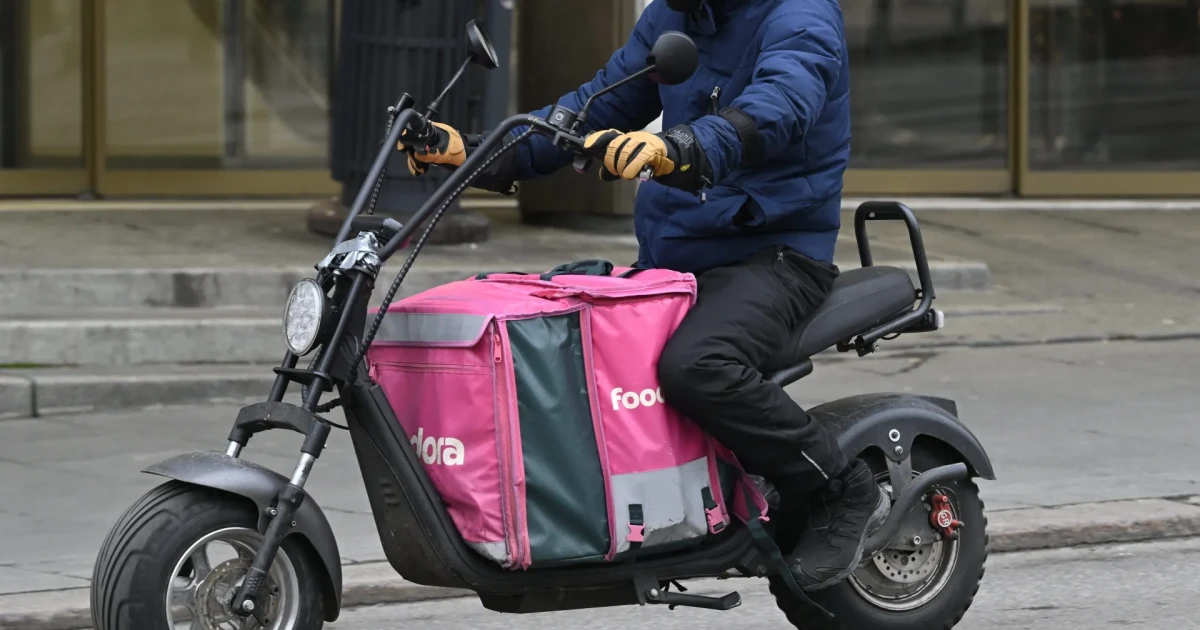 Vasabladet - Foodora överväger lämna Finland